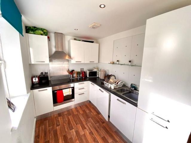 Room at Porter Brook Trail, Sheffield