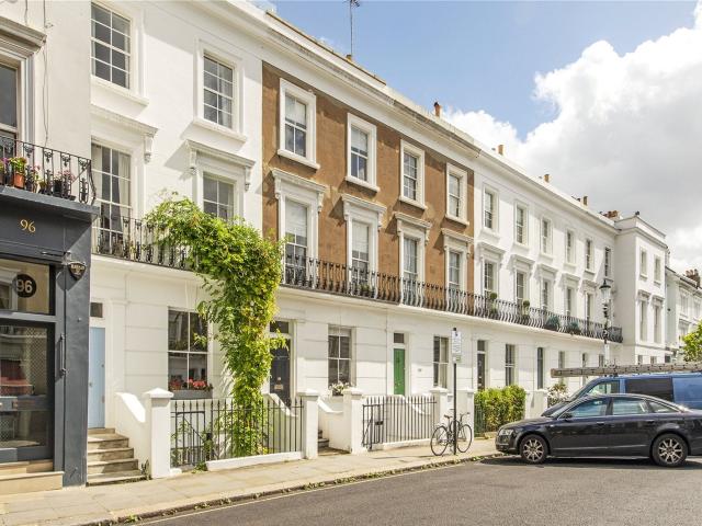 Apartment at Portland Road, Greater London