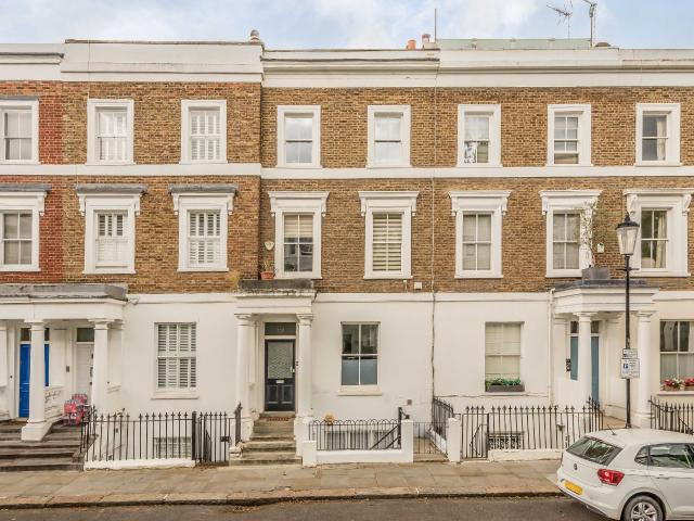 Apartment at Portland Road, Greater London