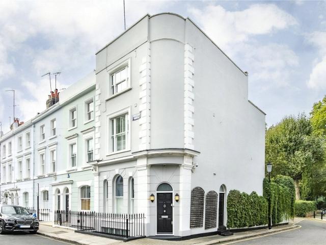 Apartment at Portland Road, Greater London