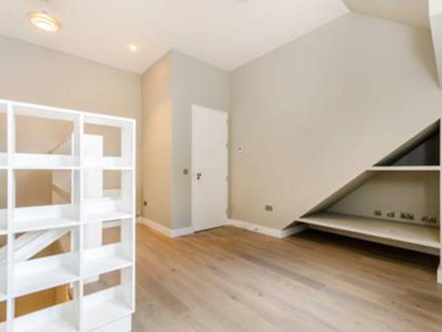 Apartment at Portland Road, Greater London