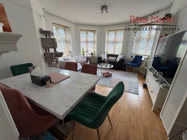 Apartment at Portsdown Mews, Greater London