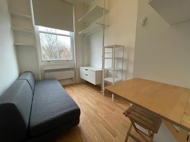 Apartment at Portsdown Mews, Greater London