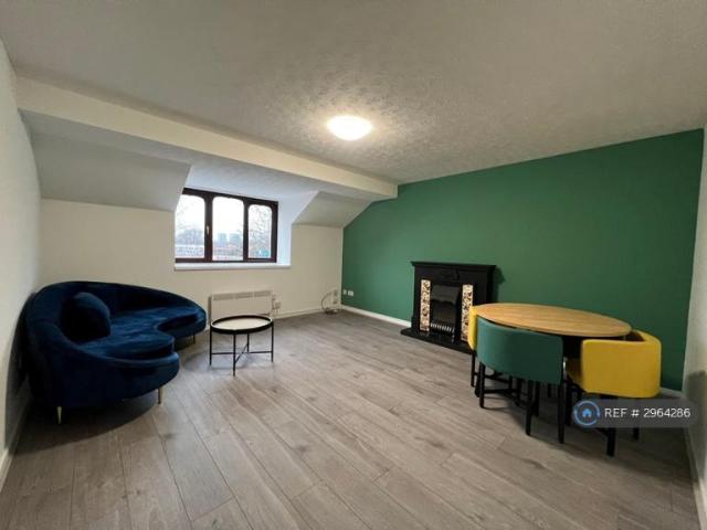 Apartment at Paynes Lane, Coventry