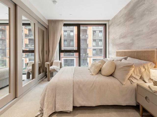 Apartment at Paddington Green, City of Westminster