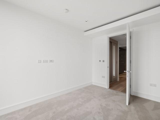 Apartment at Paddington Green, City of Westminster
