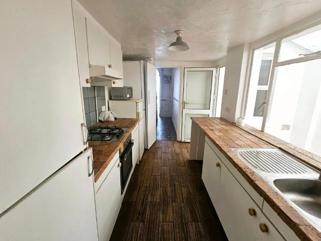 Apartment at Padwell Road, Southampton