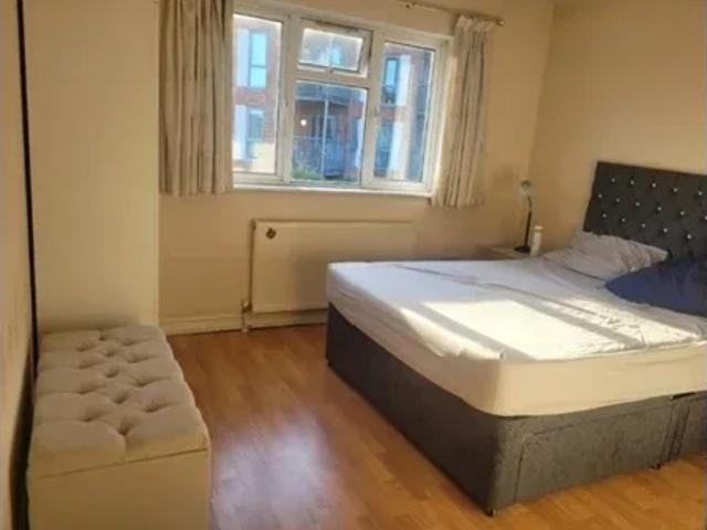 Apartment at Page Road, Greater London