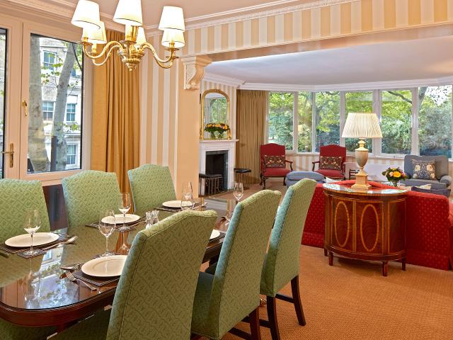 Apartment at Palace Gate, Greater London