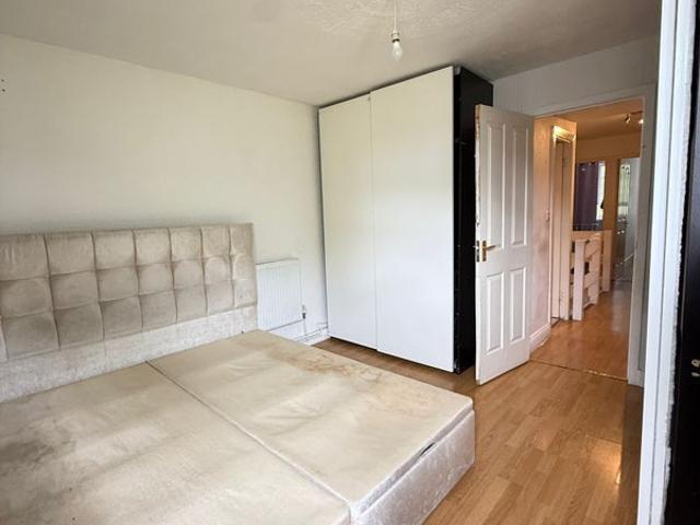 Apartment at Palace Road, Greater London