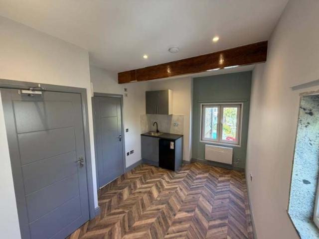 Apartment at Palace Road, Greater London