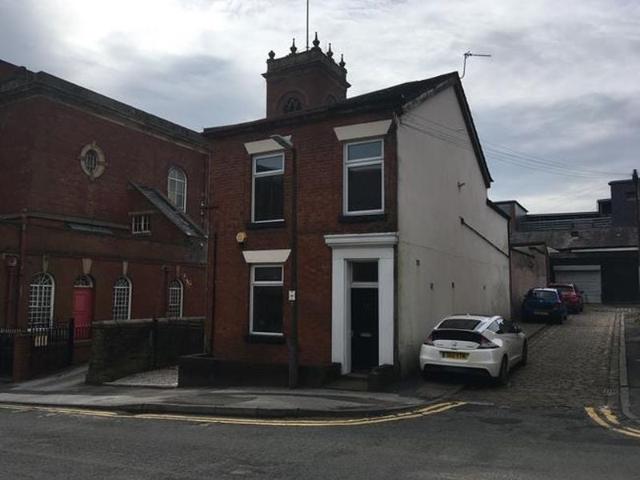 Apartment at Palace Street, Bolton