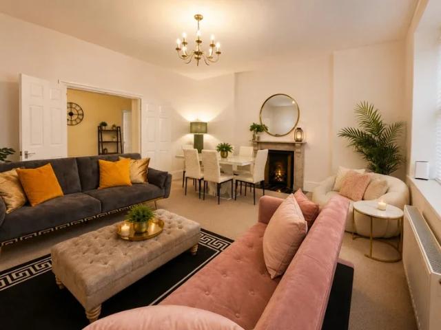 Apartment at Palace Street, City of Westminster