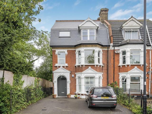 Apartment at Palmerston Crescent, Greater London