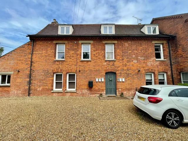 Apartment at Pampisford Road, South Cambridgeshire