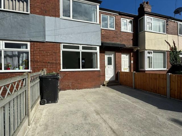 Apartment at Park View Avenue, Leeds