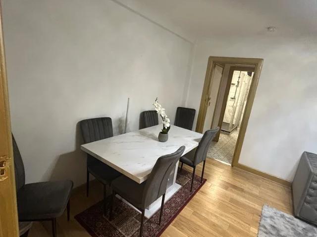 Apartment at Park West Place, City of Westminster