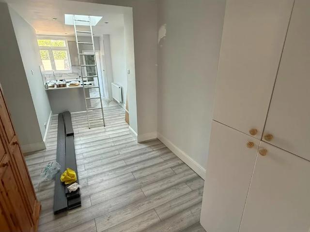 Apartment at Park Avenue, Greater London