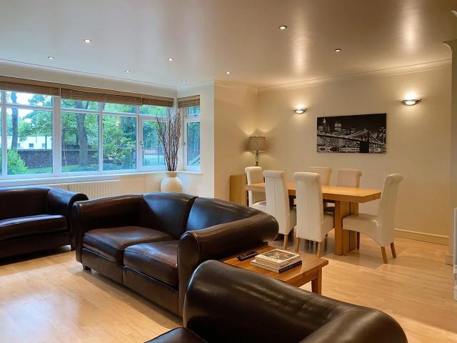 Apartment at Park Avenue, Liverpool