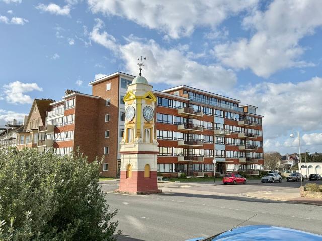 Apartment at Park Avenue, Rother