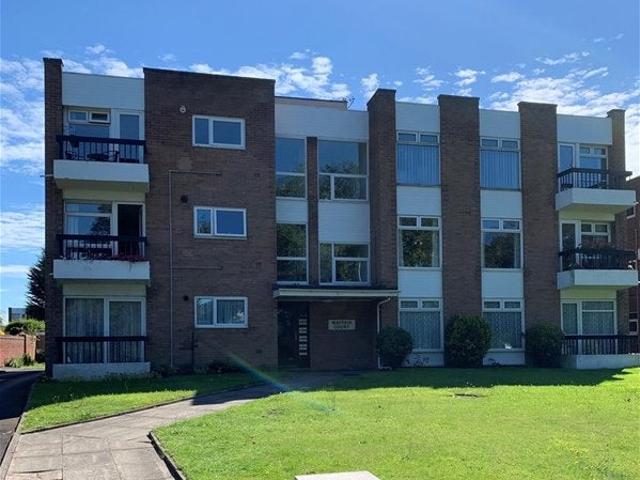 Apartment at Park Crescent, Southport