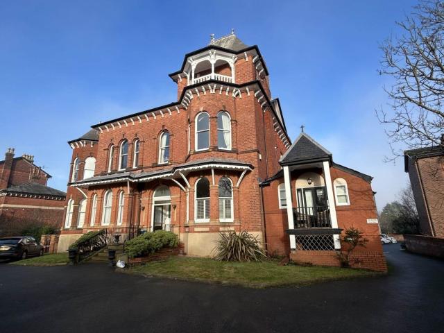 Apartment at Park Crescent, Southport