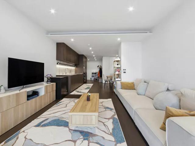 Apartment at Park Drive, Greater London