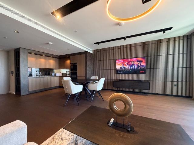 Apartment at Park Drive, Greater London