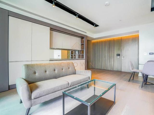Apartment at Park Drive, Greater London