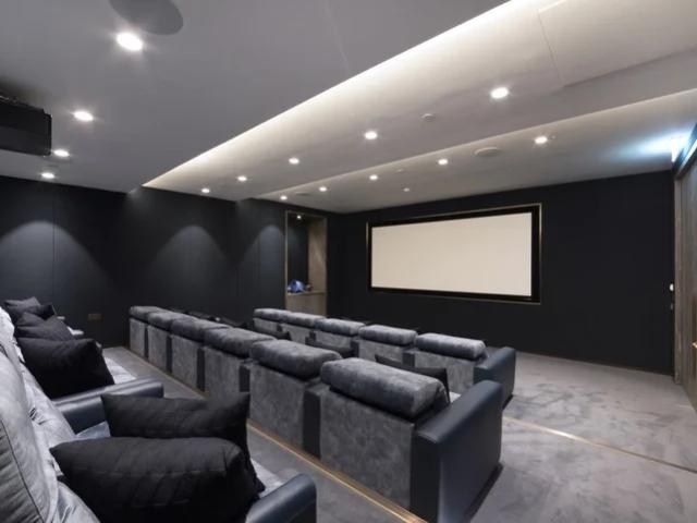 Apartment at Park Drive, Greater London