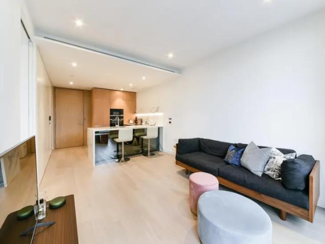 Apartment at Park Drive, Greater London