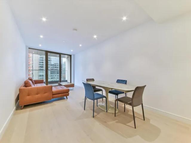 Apartment at Park Drive, Greater London