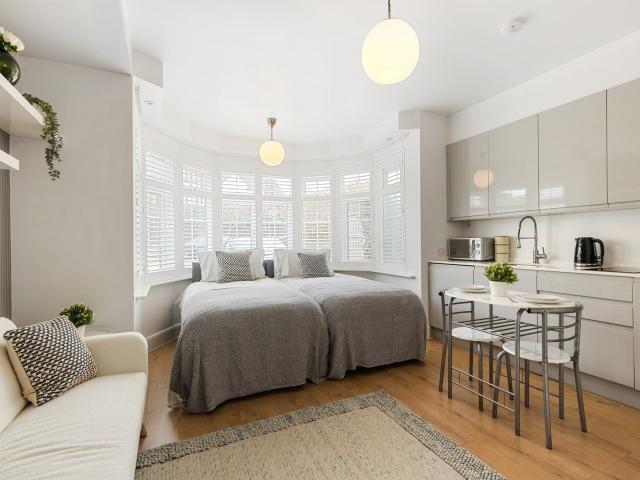Apartment at Park Drive, Greater London