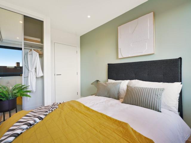 Apartment at Park Lane, Greater London