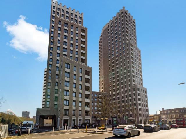 Apartment at Park Lane, Greater London