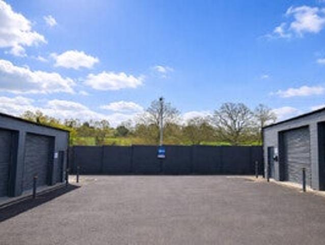 Apartment at Park Lane Paradise, Cheshunt