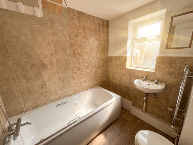 Apartment at Park Road, Nottingham