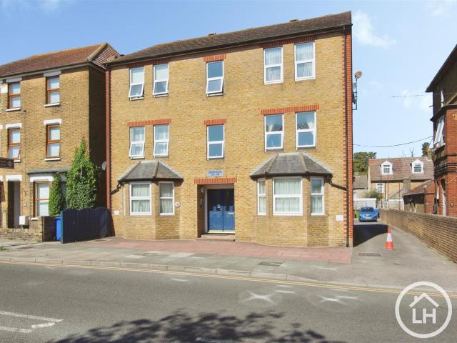 Apartment at Park Road, Borough of Swale