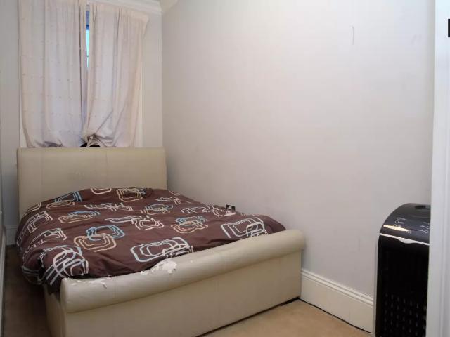 Apartment at Park Road, City of Westminster