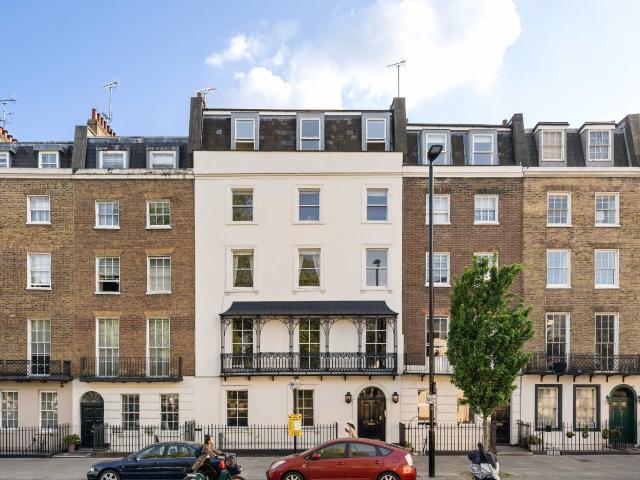 Apartment at Park Road, City of Westminster