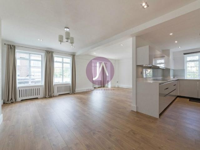 Apartment at Park Road, City of Westminster