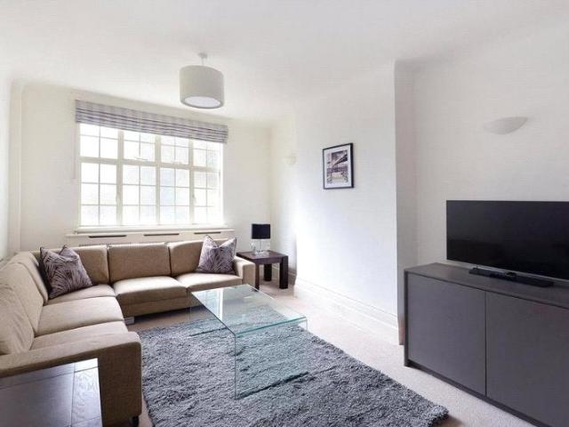 Apartment at Park Road, City of Westminster