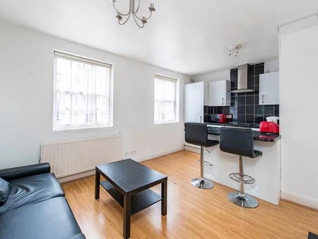 Apartment at Park Road, City of Westminster