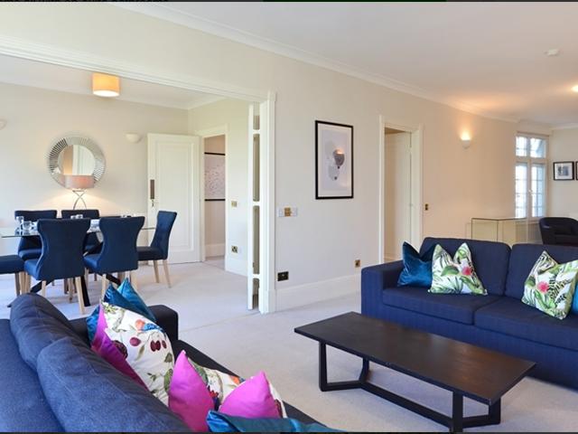 Apartment at Park Road, City of Westminster