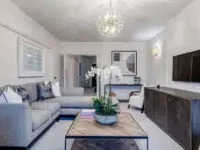 Apartment at Park Road, City of Westminster