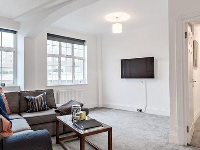 Apartment at Park Road, City of Westminster