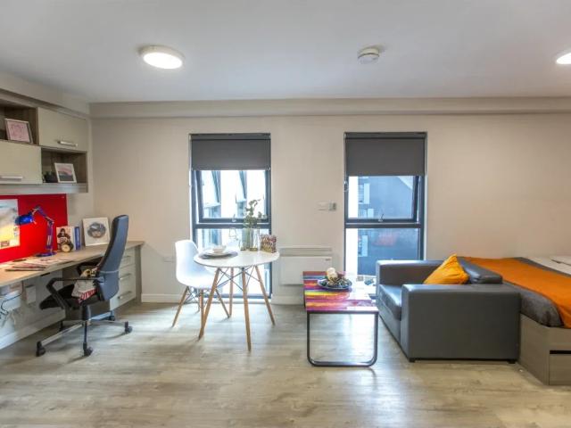 Apartment at Park Road, Coventry