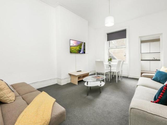 Apartment at Park Road, Greater London