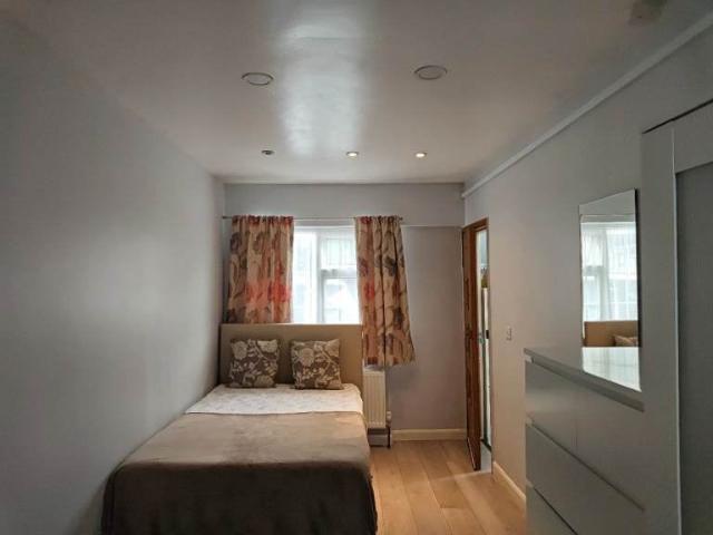 Apartment at Park Road, Greater London