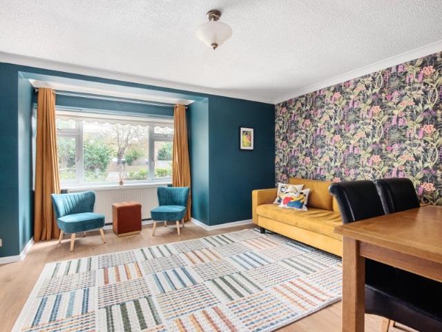 Apartment at Park Road, Surrey Heath